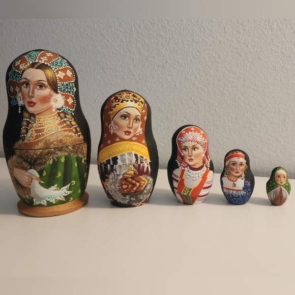 Other | Russian Matryoshka Russian Wooden Nesting Dolls 5 Pieces 14 ...